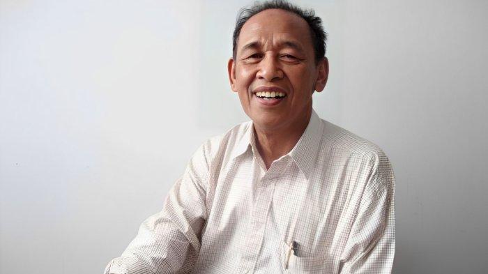 Sosok Prof Ichlasul Amal, Eks Ketua Dewan Pers Mantan Rektor UGM yang Kini Telah Tiada - Tribun ...