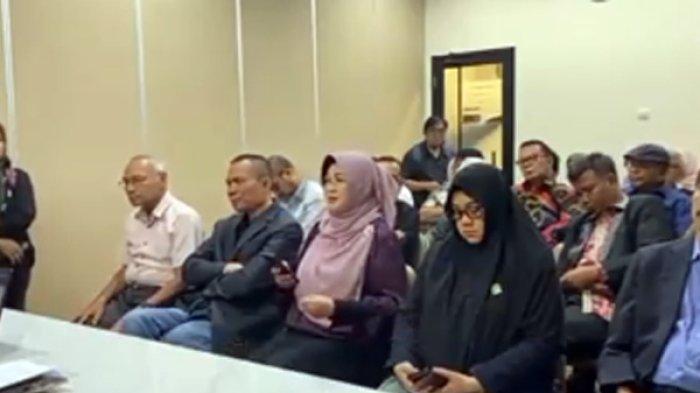 ROY SURYO-RISMON CS PANIK, Kini Minta Perlindungan Komnas HAM dan Ngaku ... ROY SURYO-RISMON CS PANIK, Kini Minta Perlindungan Komnas HAM dan Ngaku ...