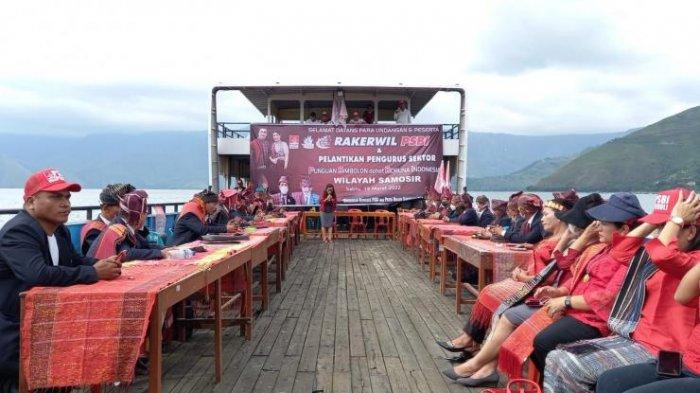 RAPAT Punguan Simbolon (PSBI) Samosir Digelar Unik, Peserta Rapat di ...