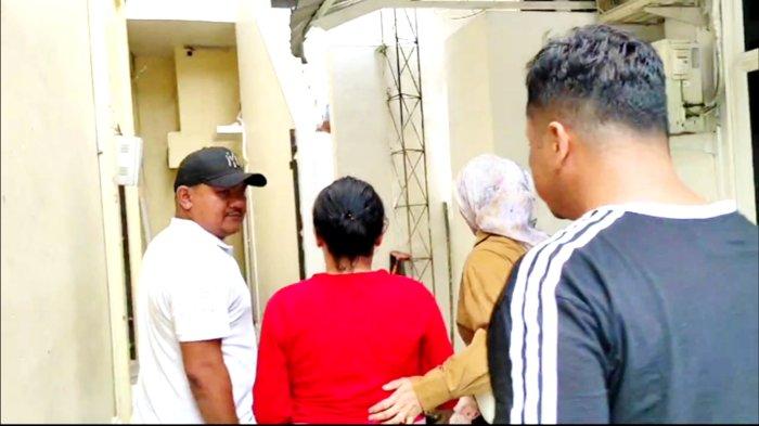 RATU ENTOK Ditahan di Sel Wanita, Ini Proses Perubahan Kelaminnya ...