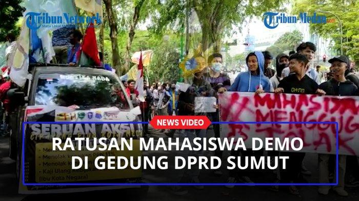 Ratusan Mahasiswa Bubarkan Diri Dengan Teratur Usai Demo Di depan ...