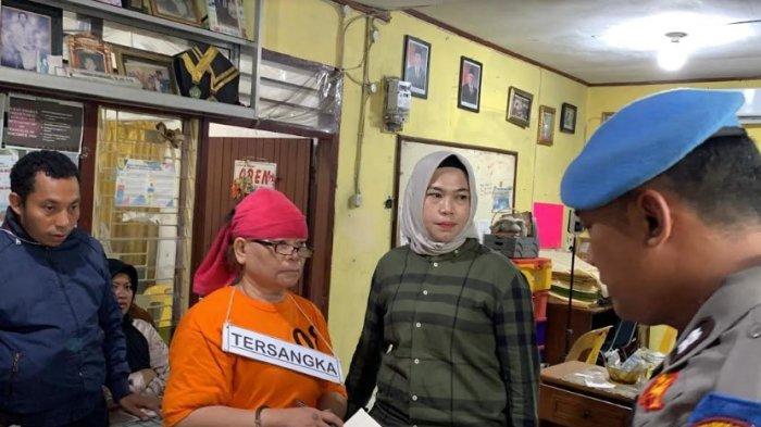 Tiromsi Sitanggang Sempat Ngamuk Meludahi Adik Korban saat Rekonstruksi ...