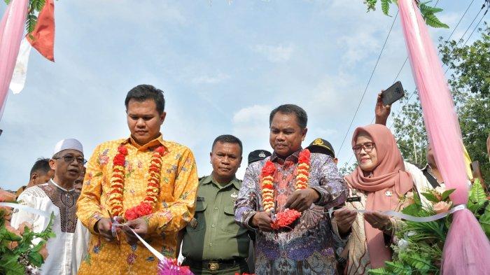 Resmikan Jalan, Bupati Sergai Darma Wijaya Sebut Pajak PBB Untuk Pembangunan Infrastruktur ...