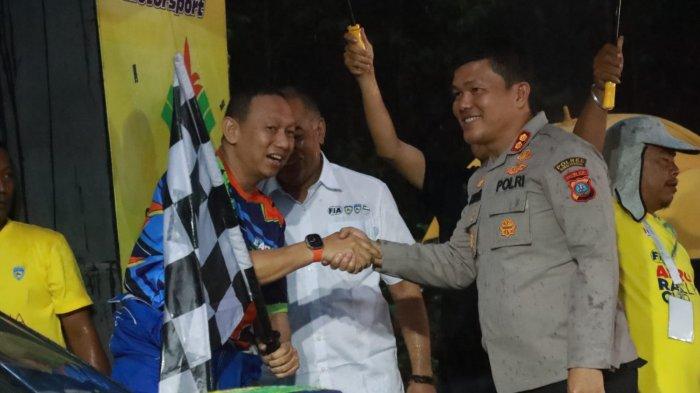 Wakili Kapolda, Kapolres Simalungun Serahkan Trophy Juara APRC Asia ...