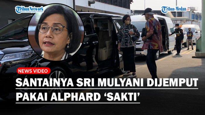 Santainya Sri Mulyani Saat Dijemput Alphard 'Sakti' di Depan Apron ...