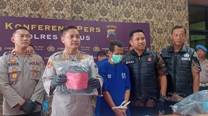Tampang Pria yang Cabuli Siswi SMP di Kota Kudus, Rekam dan Ancam Sebarkan Videonya - Halaman ...