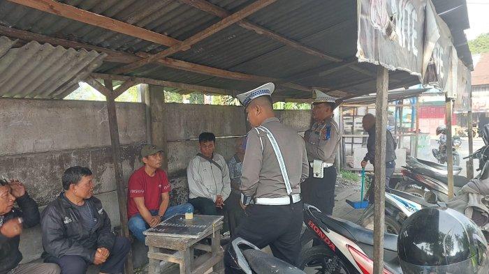 Polres Pelabuhan Belawan Sosialisasikan Kamseltibcar Lantas di SMA Negeri 19 dan Pangkalan Ojek ...