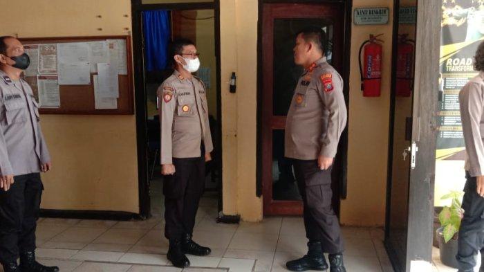 Pastikan Jajaran Layani Mayarakat dengan Baik, Kapolres Simalungun Sidak Ke Mapolsek Panei ...
