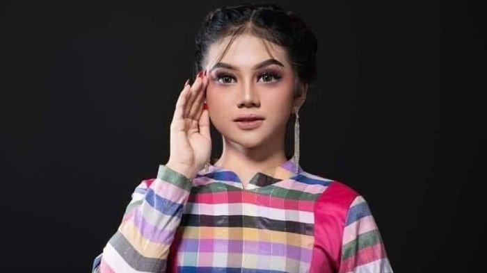 Sosok Siti Tasha Risfiani, Finalis Tonalolo Tomakappa Meninggal Dunia ...
