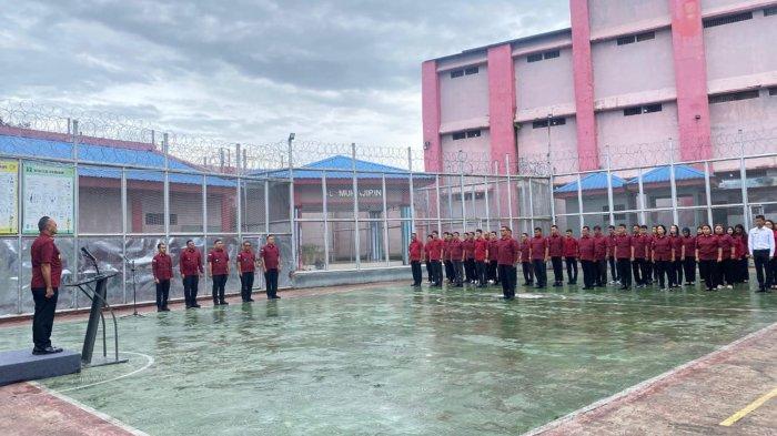 Pimpin Apel Pagi di Rutan Kabanjahe, Soetopo Berutu: Jaga Marwah Rutan Kabanjahe - Tribun-medan.com