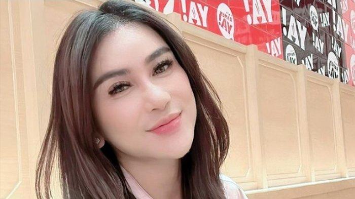 Sempat tak Tahu Visi Misi Saat Nyaleg, Bebizie Diprediksi Lolos Jadi Anggota Dewan, Segini ...