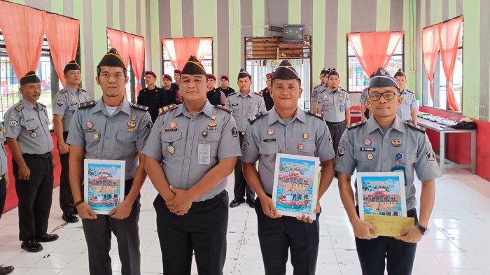 Suasana Haru Selimuti Pelepasan Tiga Orang Pegawai Lapas Labuhan Bilik ...