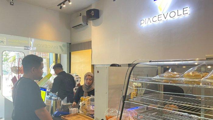 Piacevole, Tempat Nongkrong di Medan yang Tawarkan Kopi Susu Sebagai ...