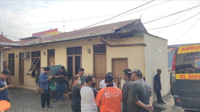 Pria Ini Ditemukan Tewas Membusuk di Kamar Kos di Medan Petisah - Tribun-medan.com