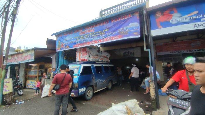 ARUS Mudik Nataru 2024, Loket Bus di Medan Dipenuhi Penumpang - Tribun ...
