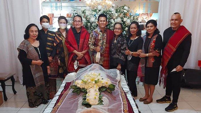 KABAR DUKA, Ibunda Ruhut Sitompul Telah Berpulang, Meninggal di Usia 95 ...