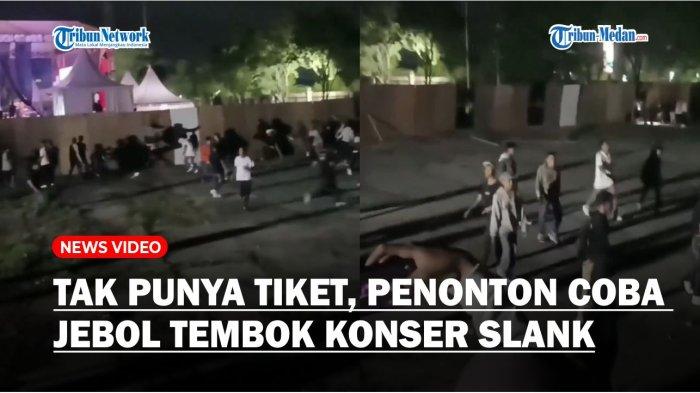 Tak Punya Tiket, Sejumlah Penonton Berupaya Jebol Pagar Konser Slank ...