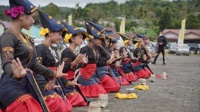 Tradisi Meraleng Tendi pada Suku Pakpak, Ritual Penjemput Semangat ...