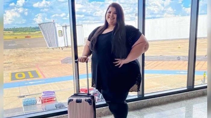 Terlalu Gendut, Wanita Ini Sampai Dilarang Naik Pesawat Karena Menutupi ...