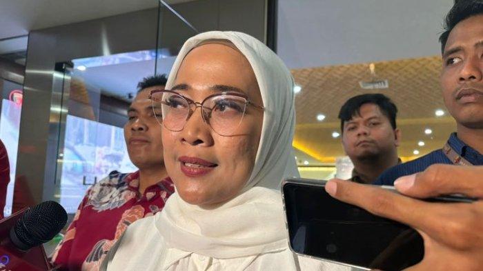 PROFIL dan Harta Kekayaan Tia Rahmania, Kini Ramai Usai Nurul Gufron ...