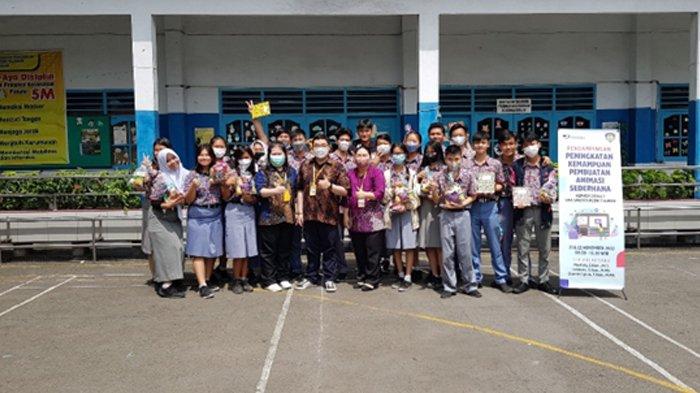 Mikroskil Adakan Workshop Pembuatan Animasi 2d Dengan Adobe Flash Di Sma Husni Thamrin Medan 