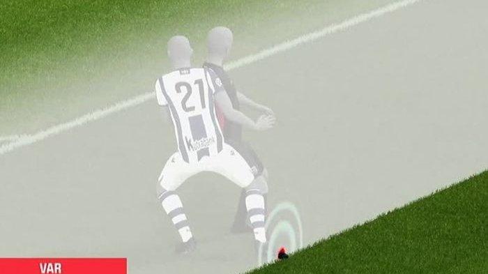 Barcelona Apes, Dirugikan Offside Ujung Sepatu Lewandowski, Hansi Flick ...