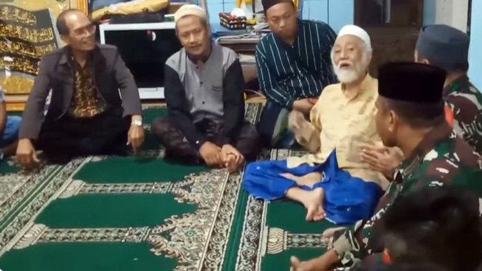 PASCA PENGEROYOKAN USTAZ, Keluarga Batak Banten Bersatu Sowan ke Ulama ...
