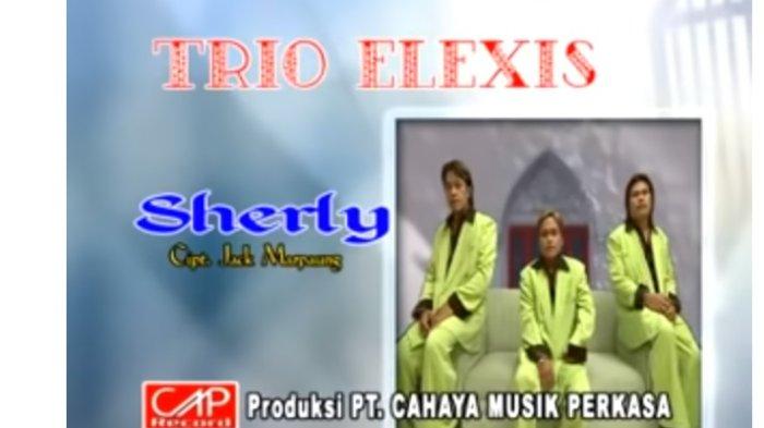 Lirik Lagu Batak Sherly yang Dipopulerkan Trio Alexis, Simak Terjemahannya - Halaman all ...