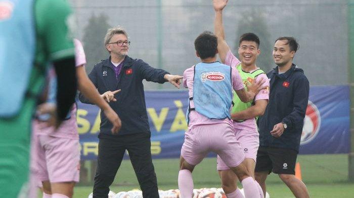 Timnas Vietnam Sampai Import Bola dari Indonesia, Mau Bungkam Garuda di Kualifikasi Piala Dunia ...