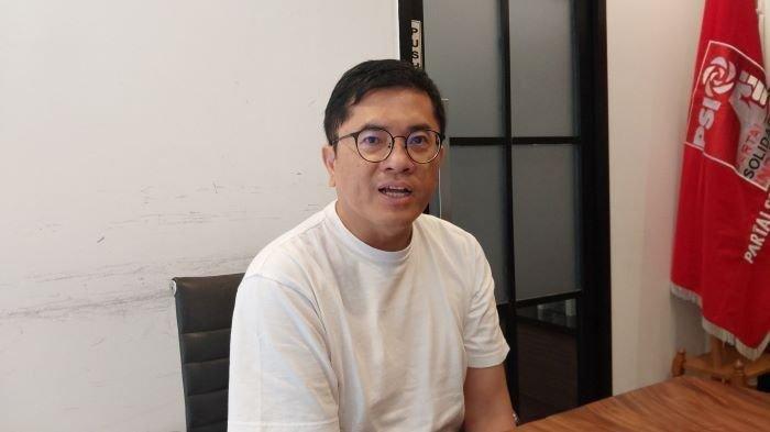 Viral Tulisan Gunawan Muhammad Tuding Jokowi Curang, PSI Pasang Badan ...