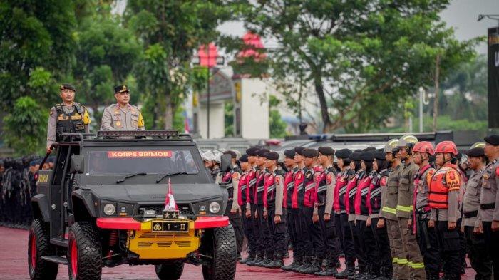 Kapolda Sumut Pimpin Apel Gelar Pasukan Operasi Mantap Praja Toba 2024 - Tribun-medan.com