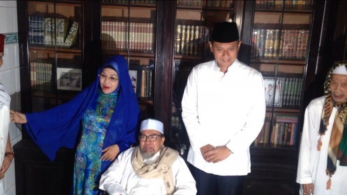 Pengurus MUI Sebut Agus-Sylvi Sejoli Mapan - Tribun-medan.com