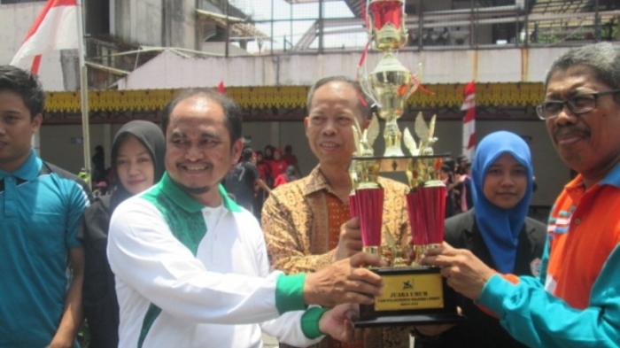 Tri Guna Dharma Juara Umum POM PTS Sumut - Tribun-medan.com