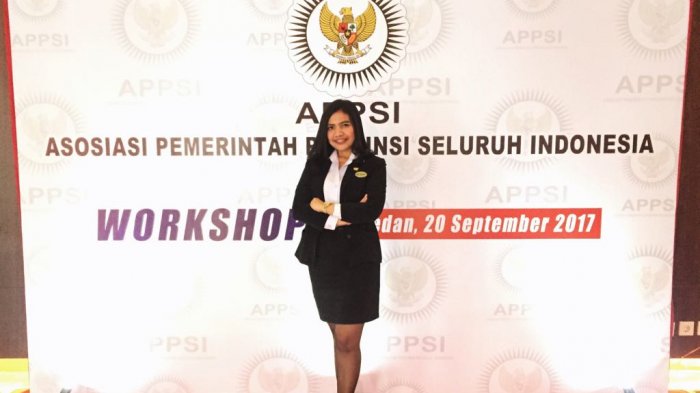 Wanita Ini Tak Pernah Menyangka Bisa Jadi Public Relation - Tribun ...