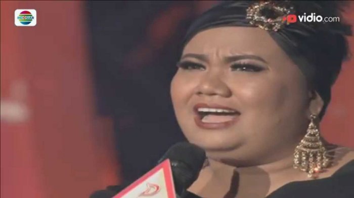 Sebelum Tenar dan Kaya, ternyata Pedangdut Aty Kodong Tinggal di Rumah ...