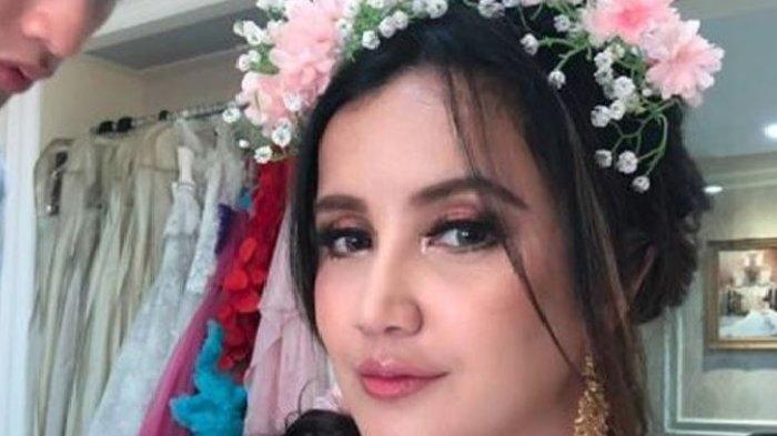 Jatuh Bangun Nasib Artis Senior Dulu Pernah Ditipu Suami 17 Tahun Lebih Tua Mengaku Juragan ...