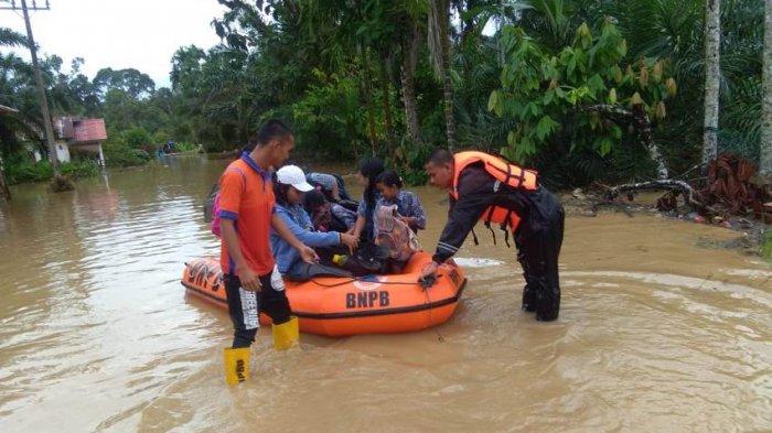 Korban Tewas Banjir Bandang Tapteng Bertambah Jadi 7 Orang, Ini Daftar Nama Korban - Tribun ...