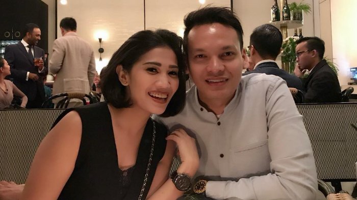 Jauh dari Gosip Miring, Lihat Deretan Foto Romantis Ben Joshua dan Sang ...