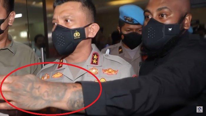 Bolehkah Anggota TNI dan Polri Bertato? Simak Penjelasannya - Tribun ...