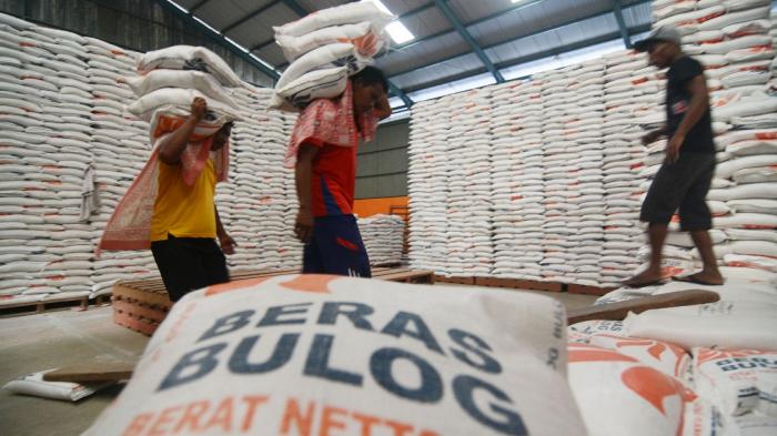 Perum Bulog Divre I Pastikan Stok Beras di Sumut Aman hingga Agustus - Tribun-medan.com