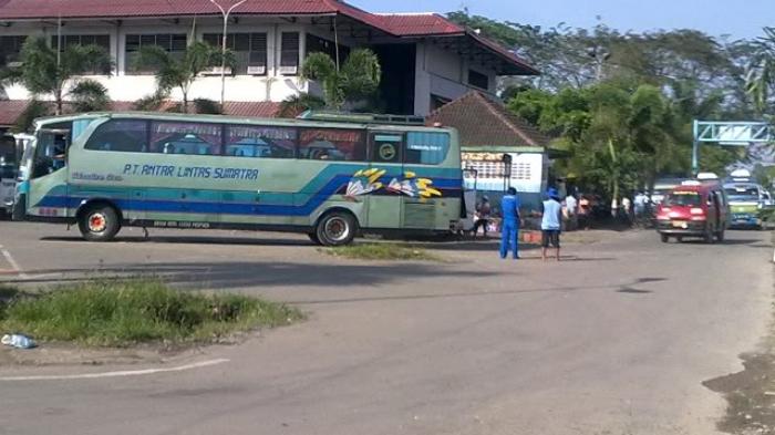 Bus ke Toba Diperbantukan ke Trayek Padat Penumpang - Tribun-medan.com