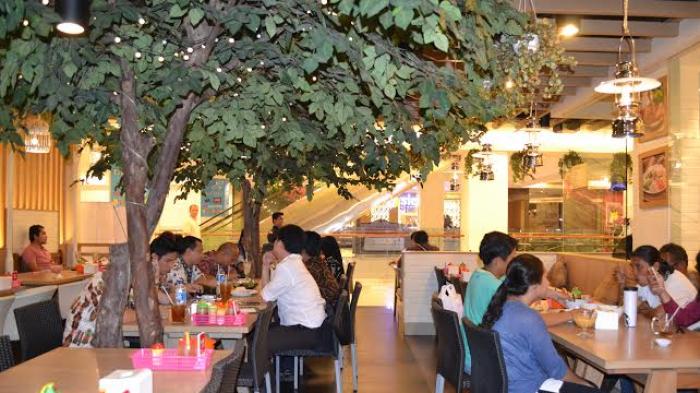 Kafe Cabe Merah Desain Restoran seperti Rumah - Tribun-medan.com