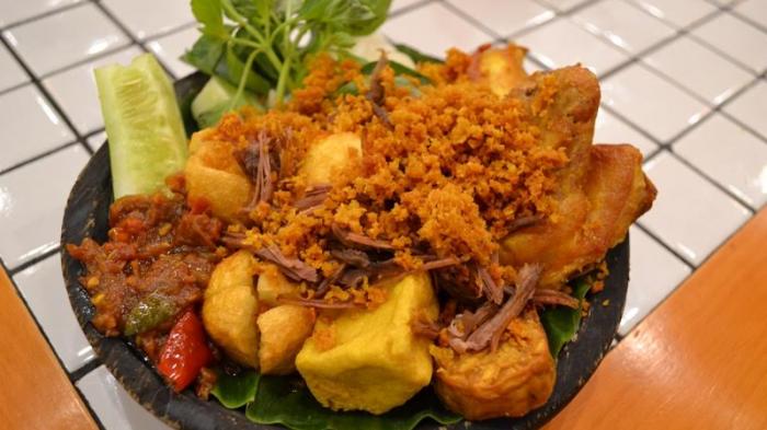 Manis dan Gurihnya Ikan Penyet di Cobek Ayam Penyet - Tribun-medan.com