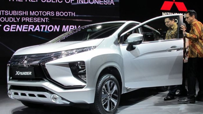 Xpander, MPV Sejuta Umat Mitsubishi Pukau Menteri di GIIAS 2017, Segini Harga Resminya - Tribun ...
