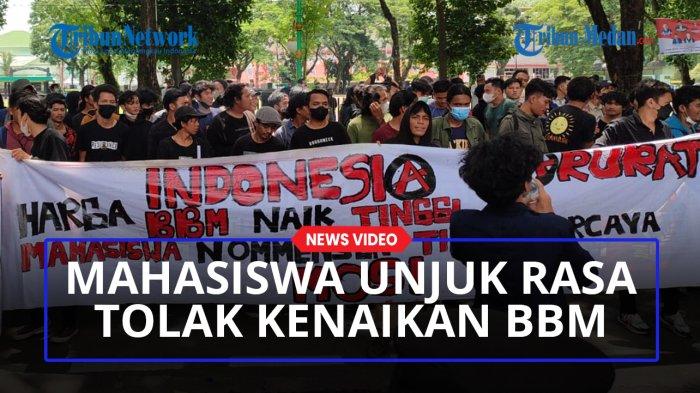 Tolak Kenaikan BBM, Ratusan Mahasiswa Nomensen Geruduk Gedung DPRD Sumut - Tribun-medan.com