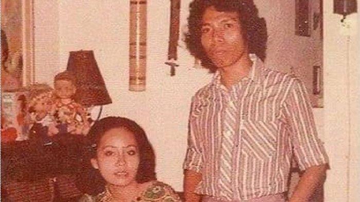 Kisah Unik Mendiang Pelawak Dono Cara Mendapatkan Jodohnya - Tribun ...