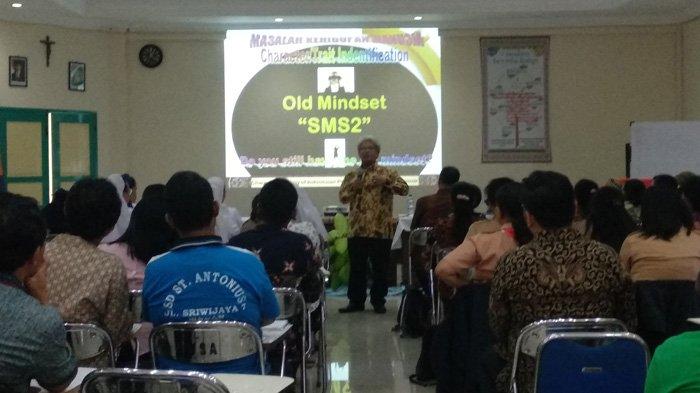 YSA Gelar Seminar Inspirasi Guru Menjawab Tantangan Pendidikan Masa Kini - Tribun-medan.com