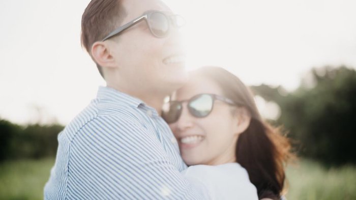 Eric Tjandra Mulai Tunjukkan Identitas Kekasihnya ke Publik, Komentar ...