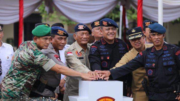 Brigjen Pol Firly R Samosir, Putra Batak Pertama Komandan Pasukan Brimob I Sumatera - Tribun ...