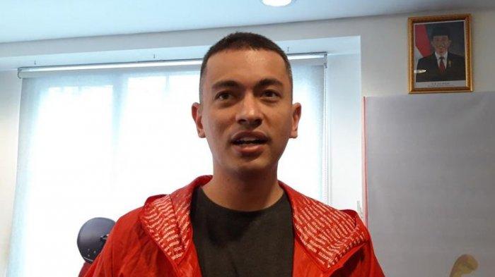 BERITA TERKINI Rian Ernest Usai Keluar dari Partai PSI, Ernest Gabung ...